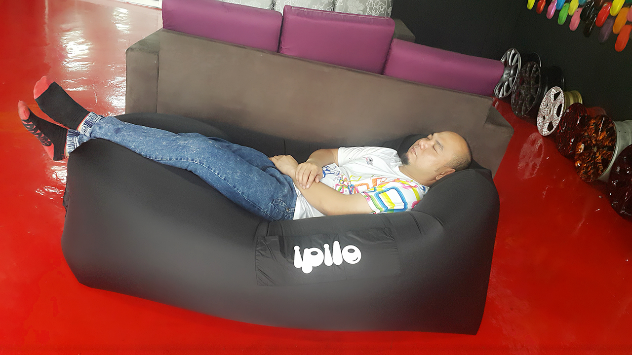 ipilo Inflatable Lounger - sofa